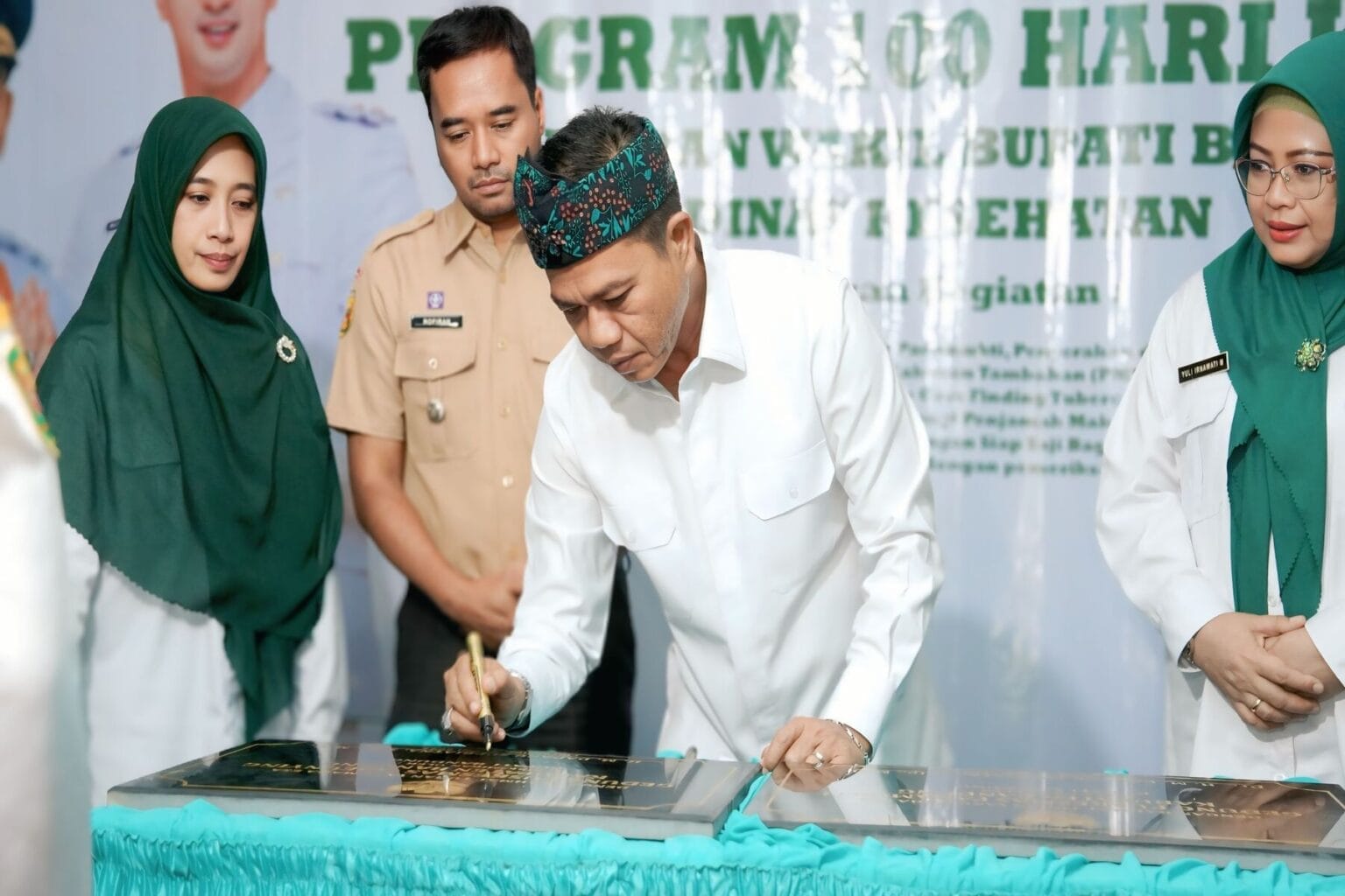 Bupati Bandung Resmikan 2 Puskesmas Baru