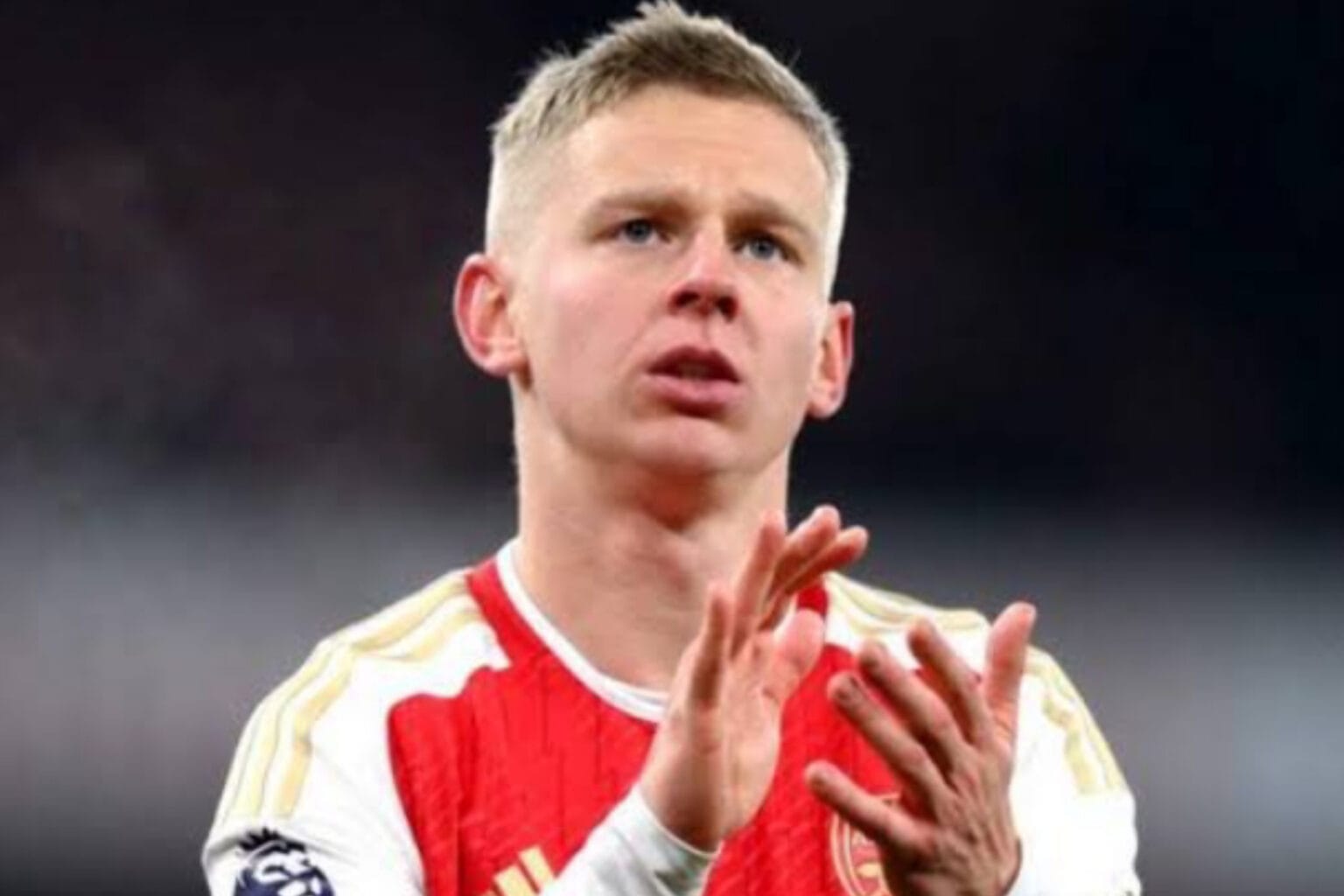 Oleksandr Zinchenko Menuju Ajax: Akhir Perjalanan di Liga Inggris?